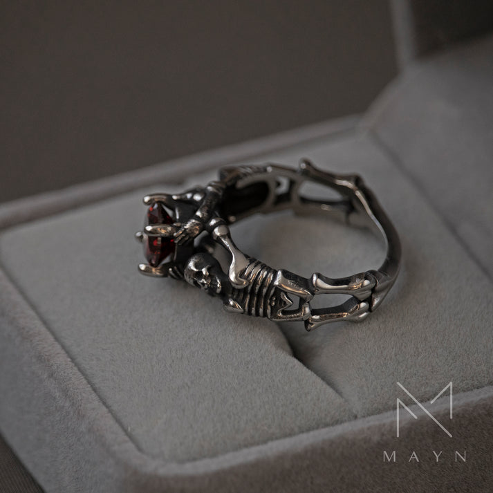 Gothic Promise Ring - Dark side