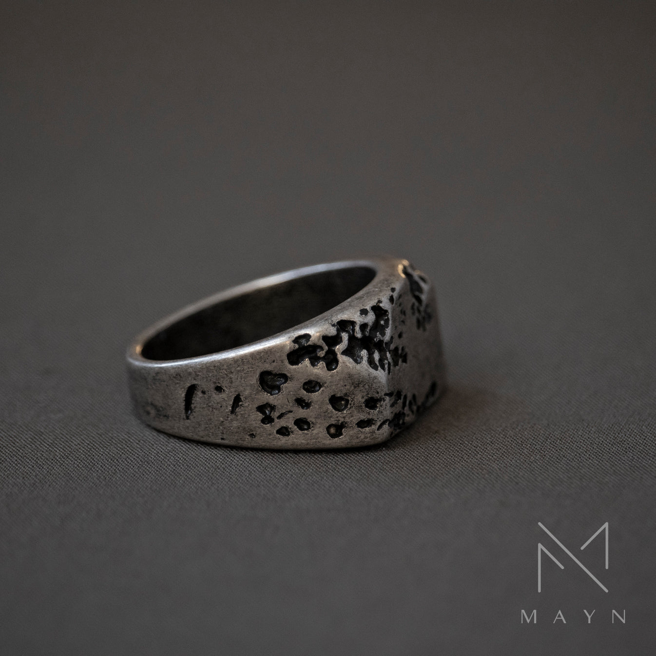 Signet Ring - "Broken"
