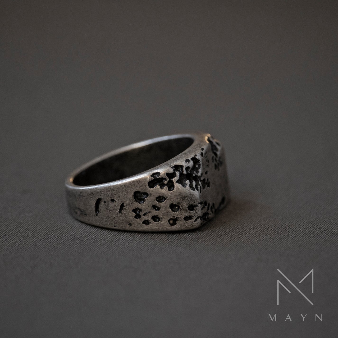 Signet Ring - "Broken"