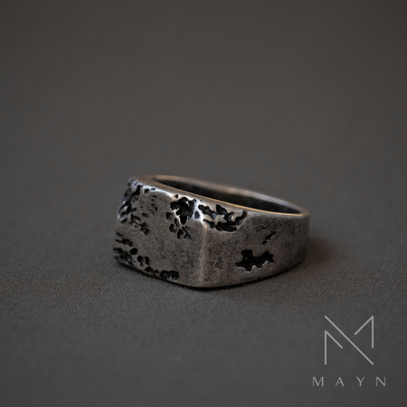 Signet Ring - "Broken"