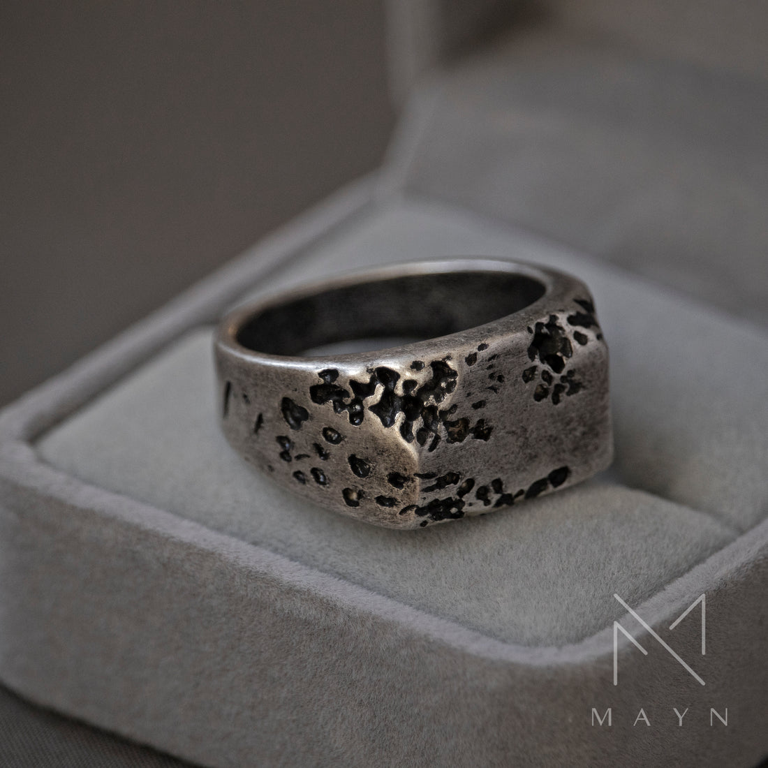 Signet Ring - "Broken"